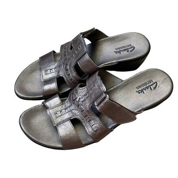 Clarks | Shoes | Clarks Bendables Womens Pewter Metallic Leather Wedge ...